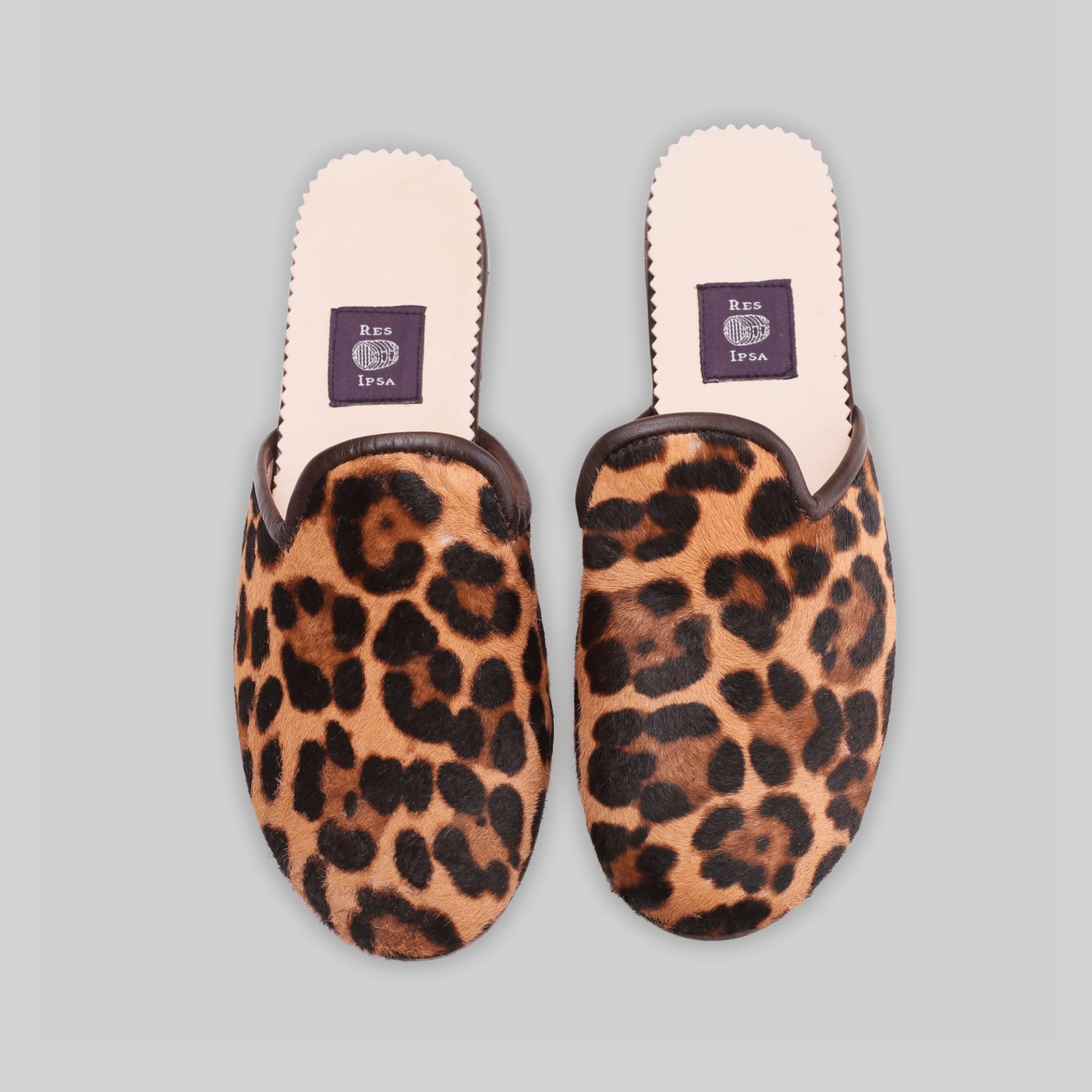 Women's Cowhide Mule Size 7 – RES IPSA